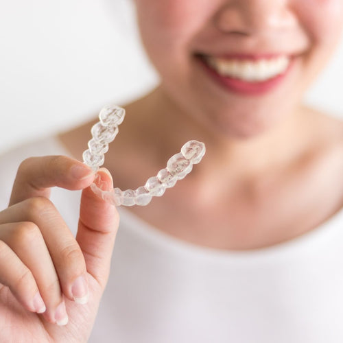 Invisalign Tips and Tricks | Clear Aligner Care |Movemints